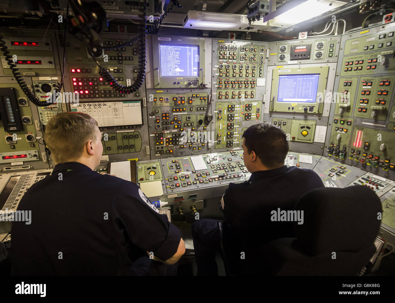 Nuclear submarine control room hi-res stock photography and images - Alamy