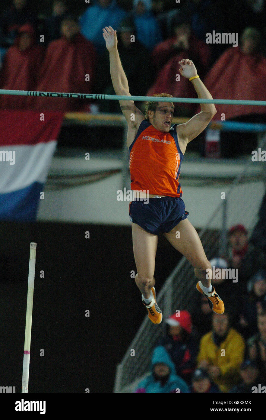 Holland's Rens Blom clears the bar to win the pole Vault final Stock ...