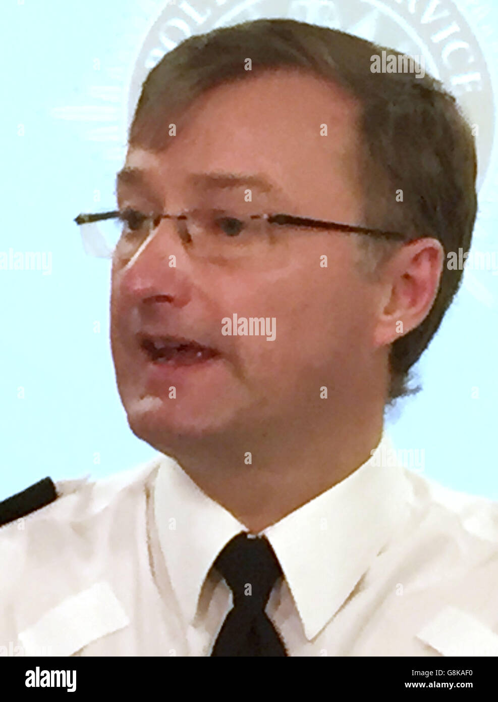 PSNI Supt David Moore as he issues a statement after a gunshot was ...