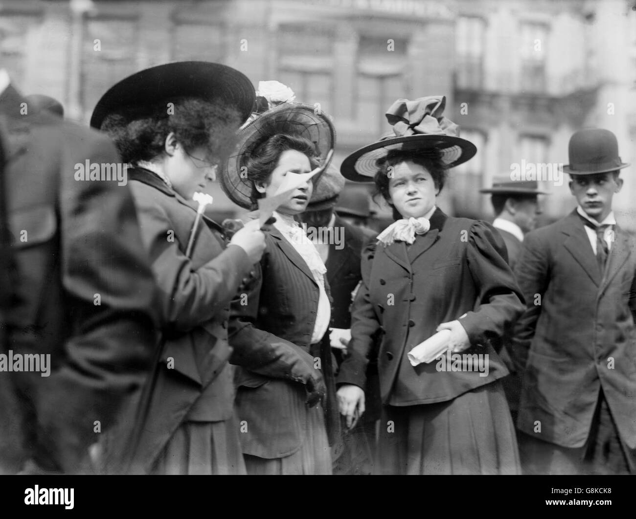 1908 women socialists hi-res stock photography and images - Alamy