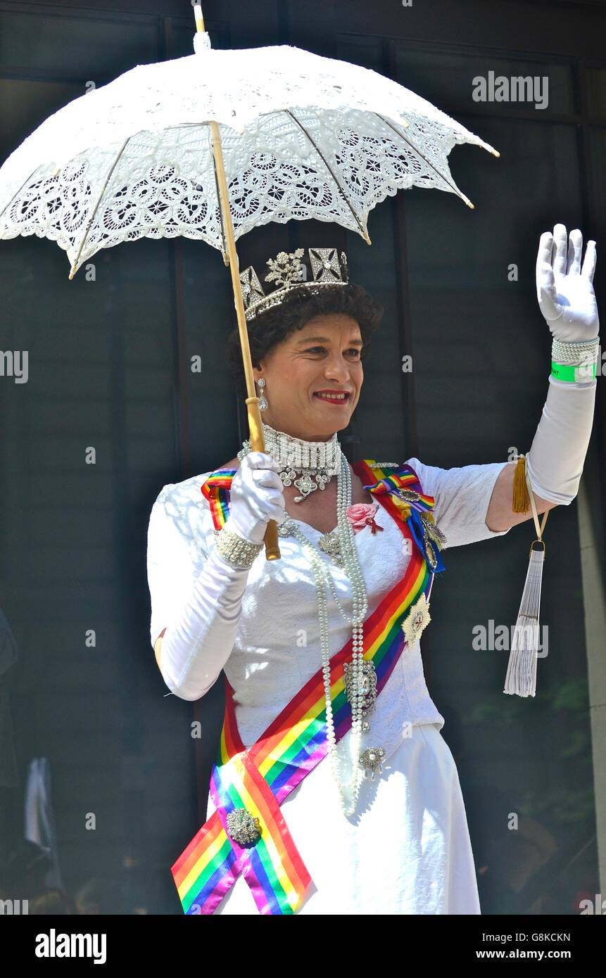 Man dressed queen gay pride hi-res stock photography and images - Alamy