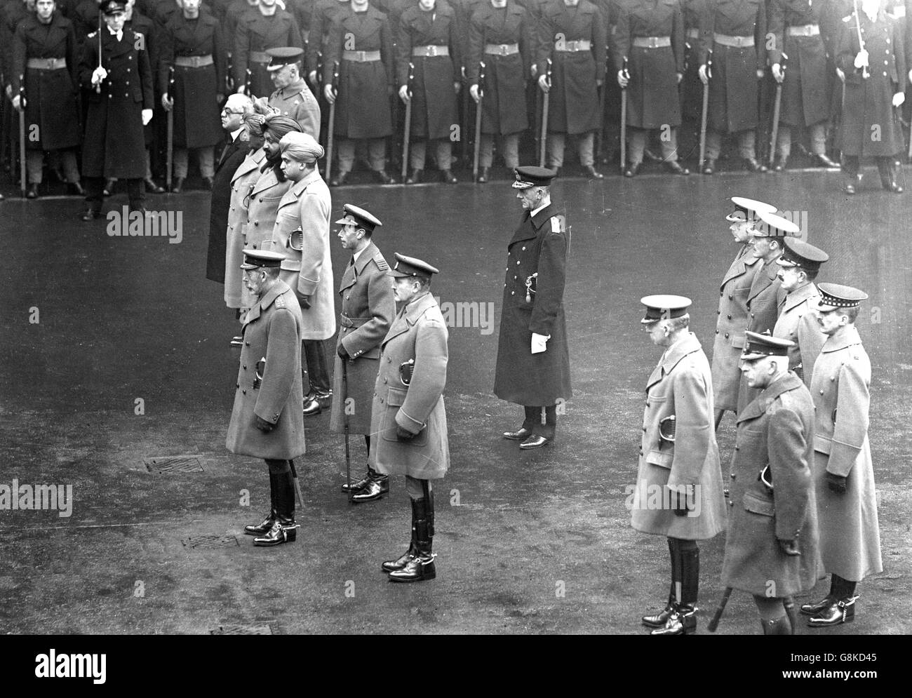 Anniversary of the armistice hi-res stock photography and images - Alamy