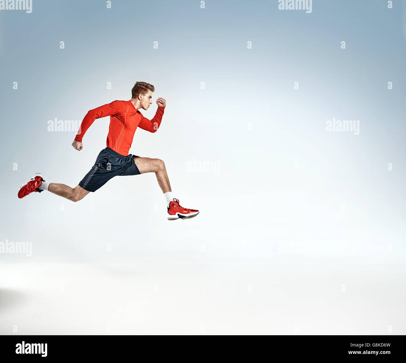 Portrait athlete sportsman hi-res stock photography and images - Alamy