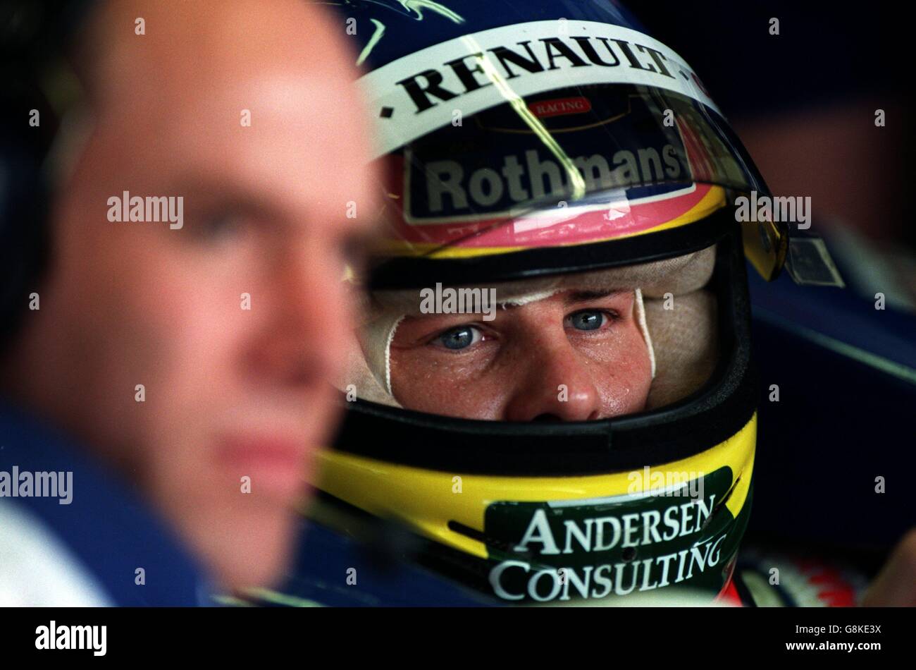 Headshot one front helmet f1 hi-res stock photography and images - Alamy