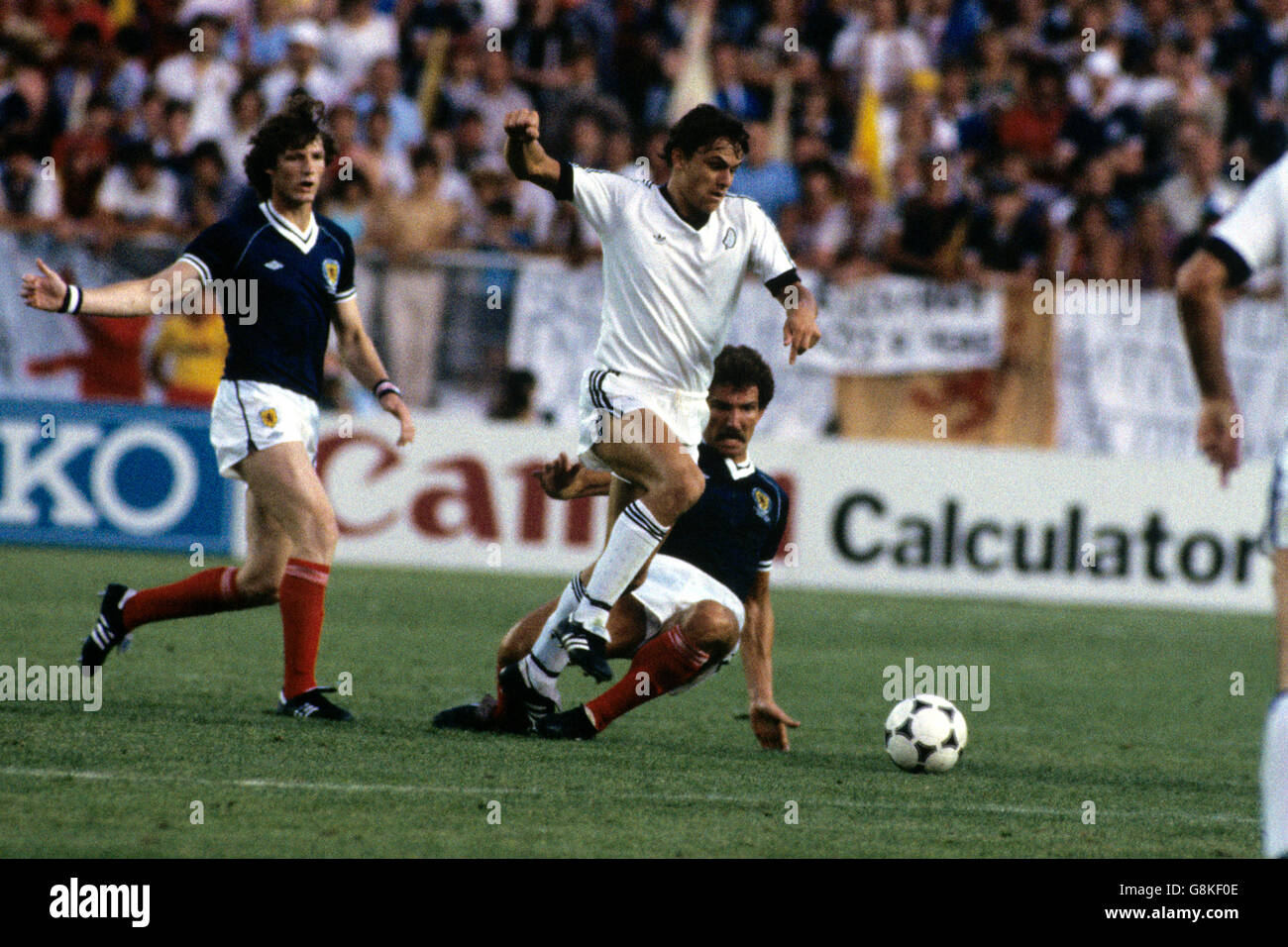 Football world cup 1982 scotland hi-res stock photography and images ...