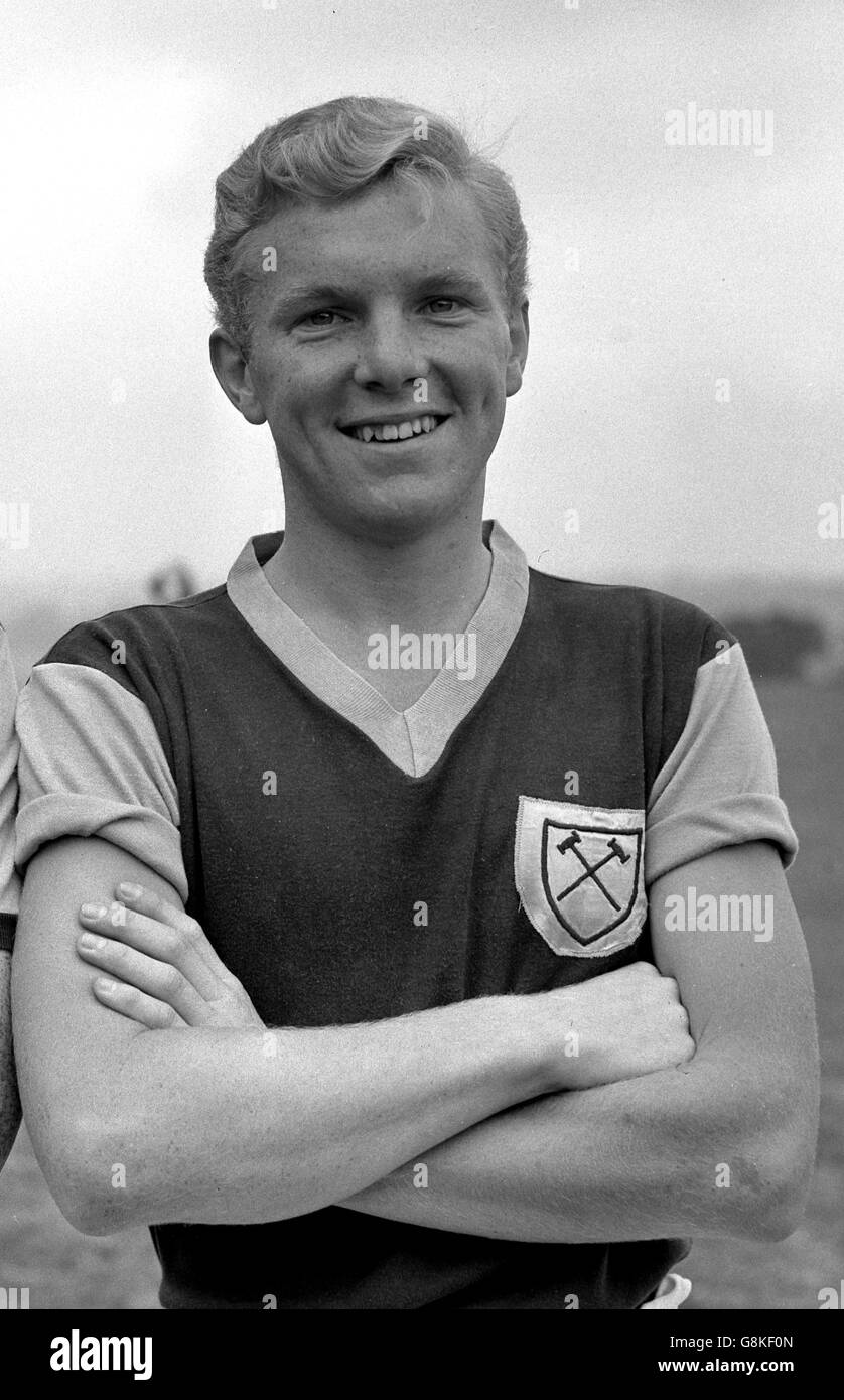 Bobby Moore. Bobby Moore, West Ham United Stock Photo - Alamy