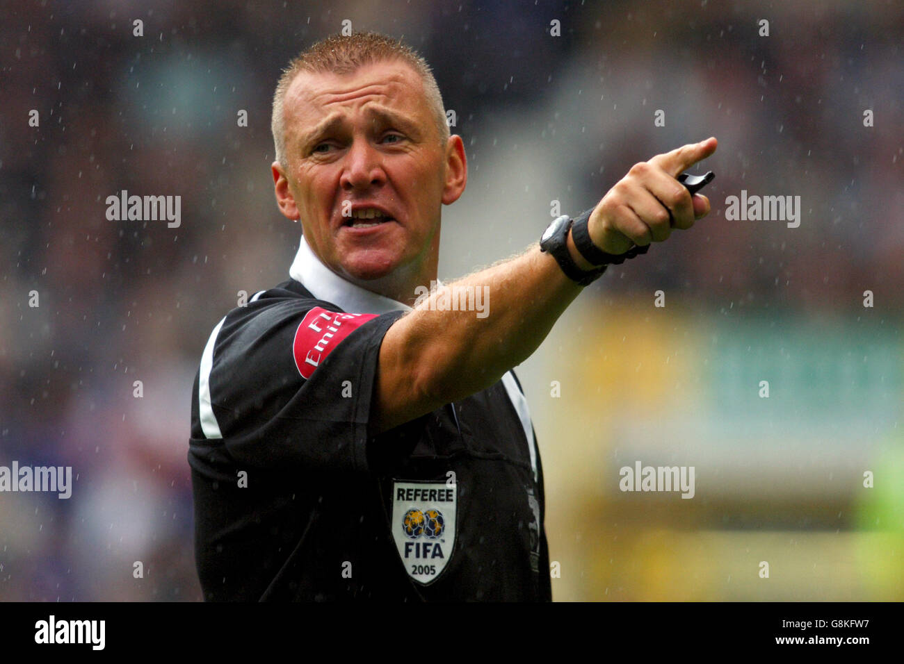 Football utd top half stock referee hi-res stock photography and images ...
