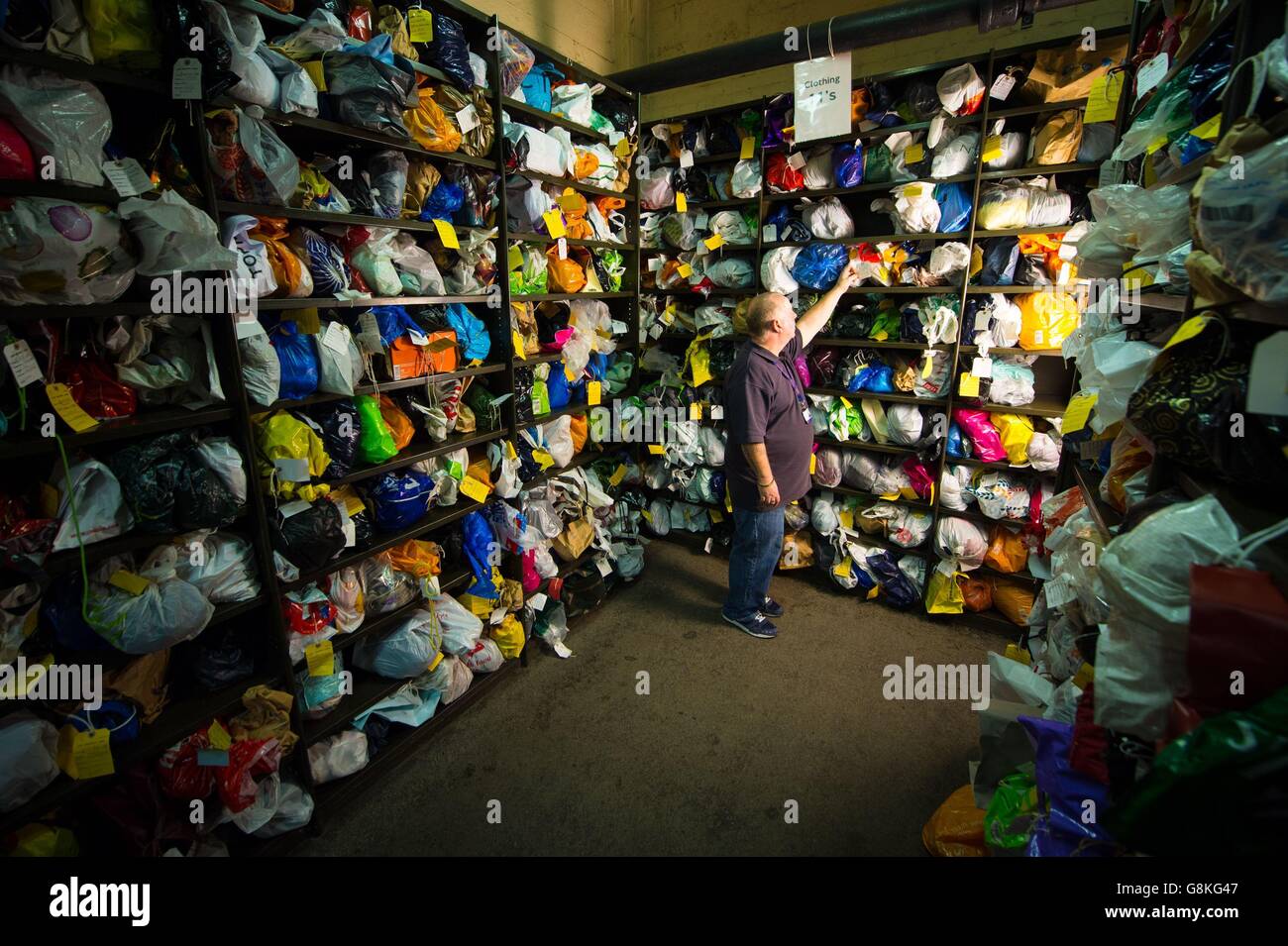Sorts stores items left on londons public transport system hi-res stock ...