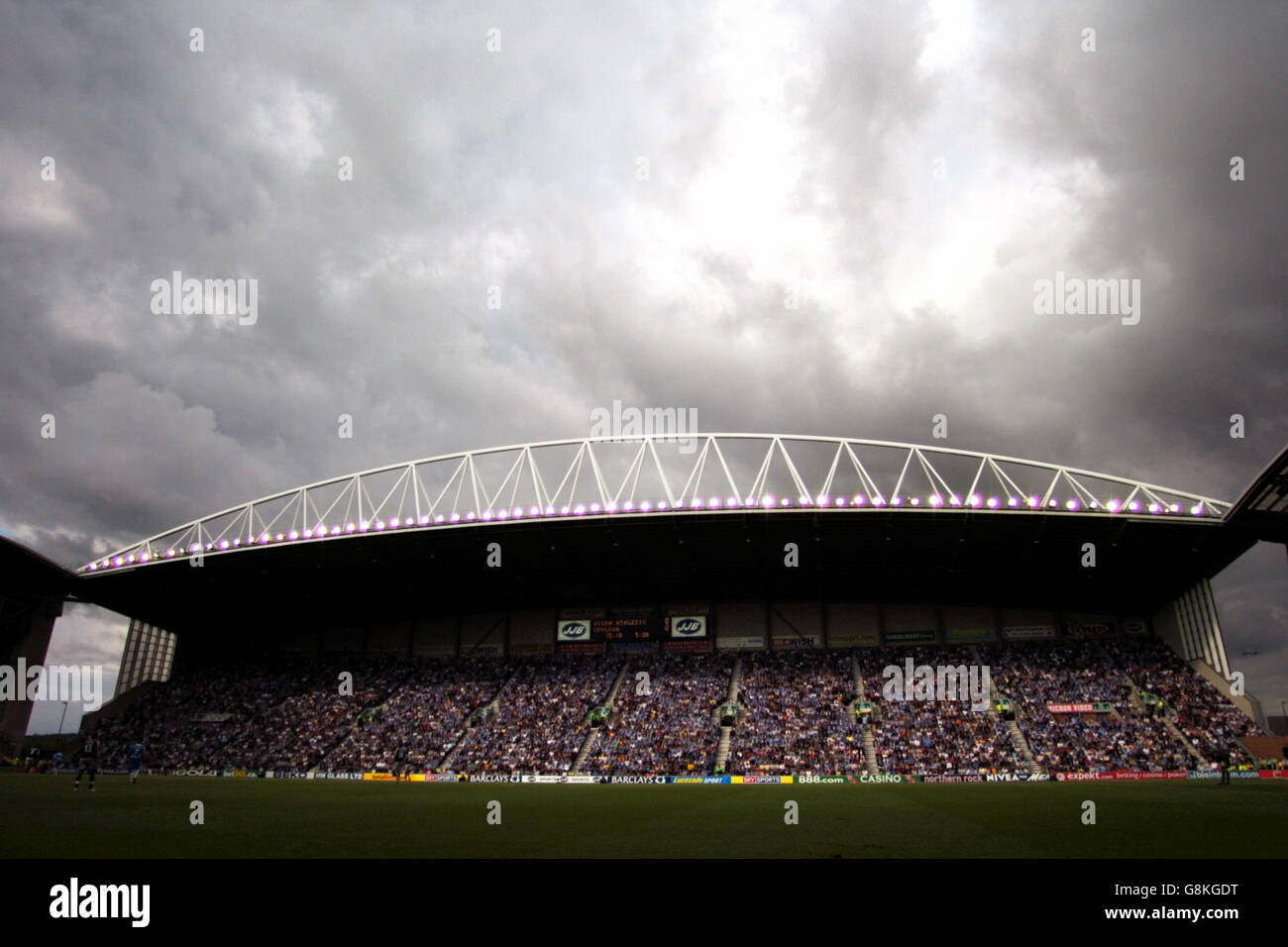 The jjb stadium home of wigan athletic hi-res stock photography and ...