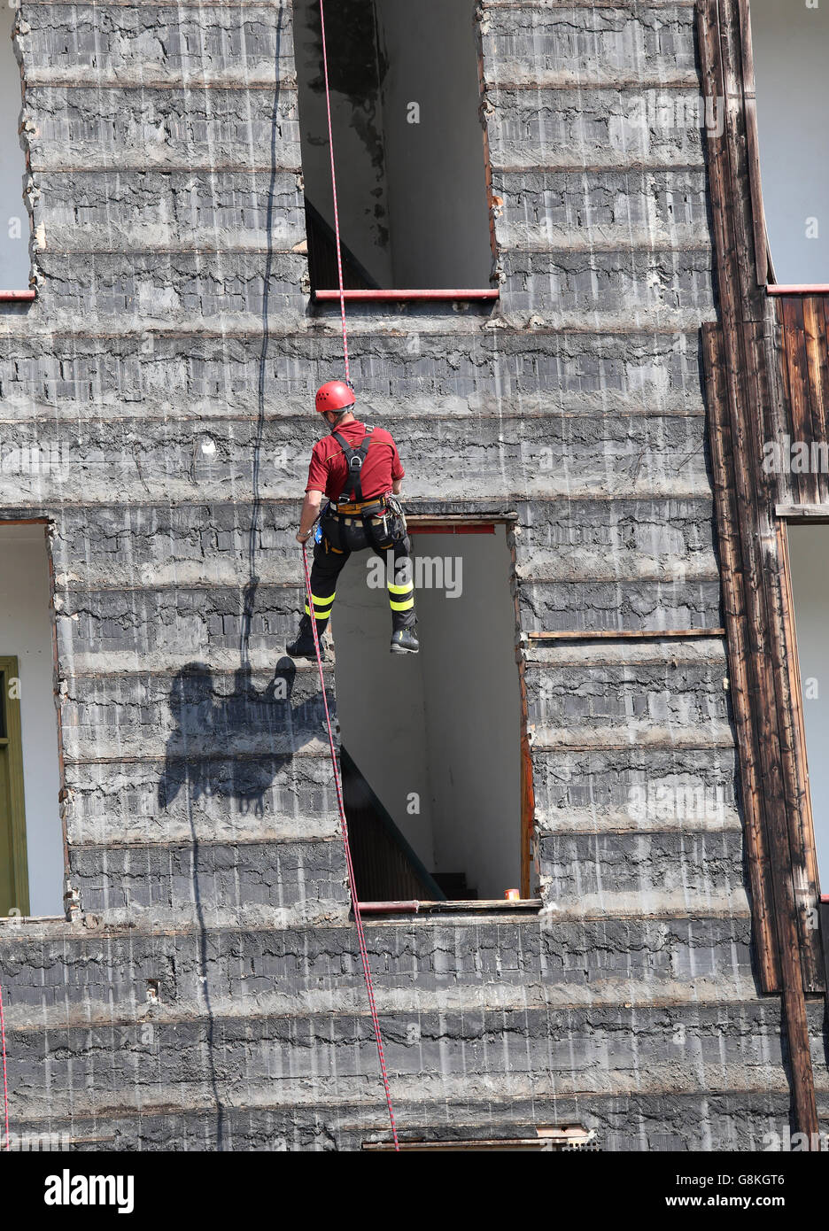 Firefighter abseiling exercise hi-res stock photography and images - Alamy