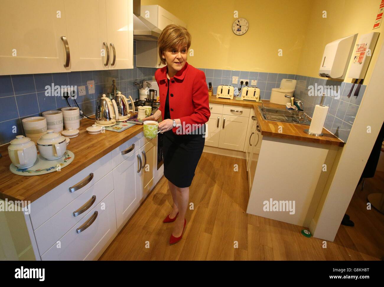 First Minister Nicola Sturgeon makes tea and coffee for staff and ...