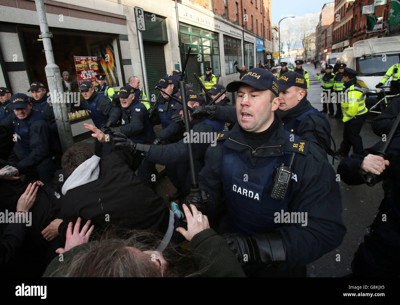 Dublin anti-racism demonstration Stock Photo - Alamy