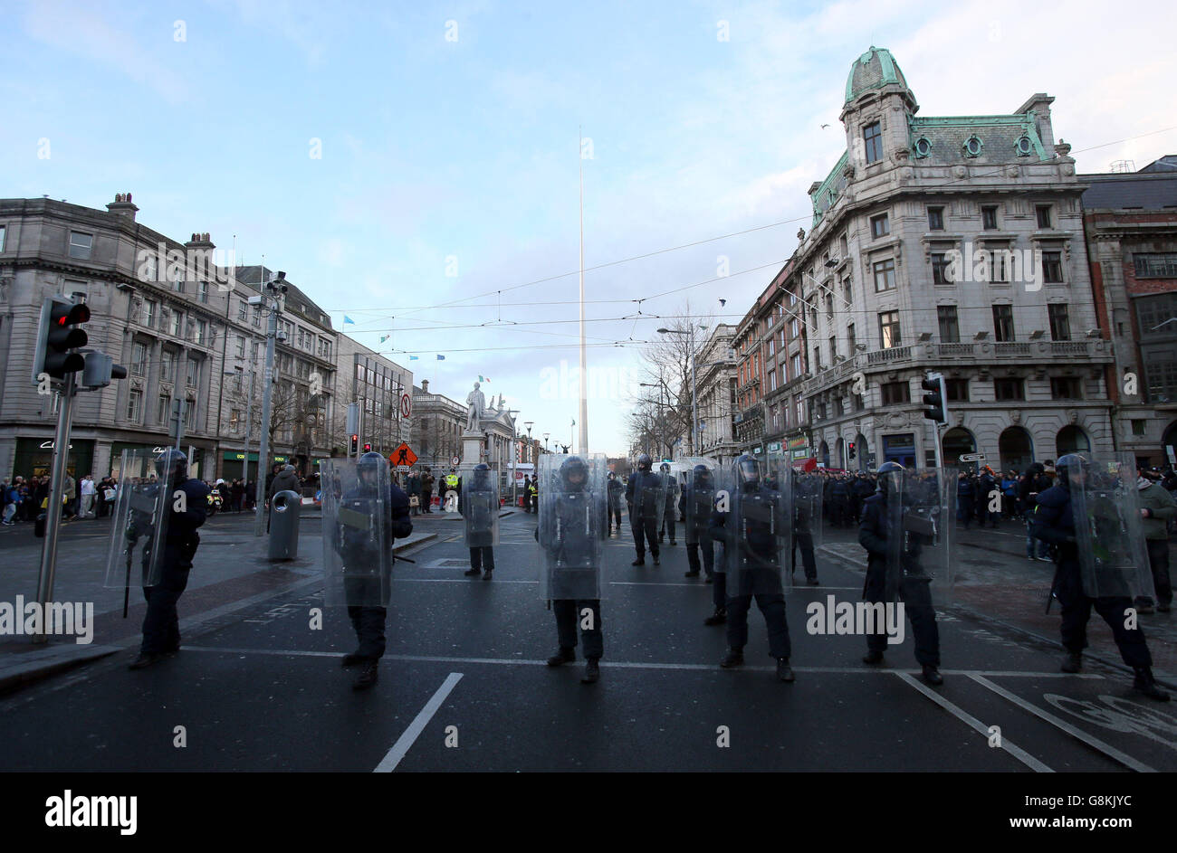 Dublin anti-racism demonstration Stock Photo - Alamy