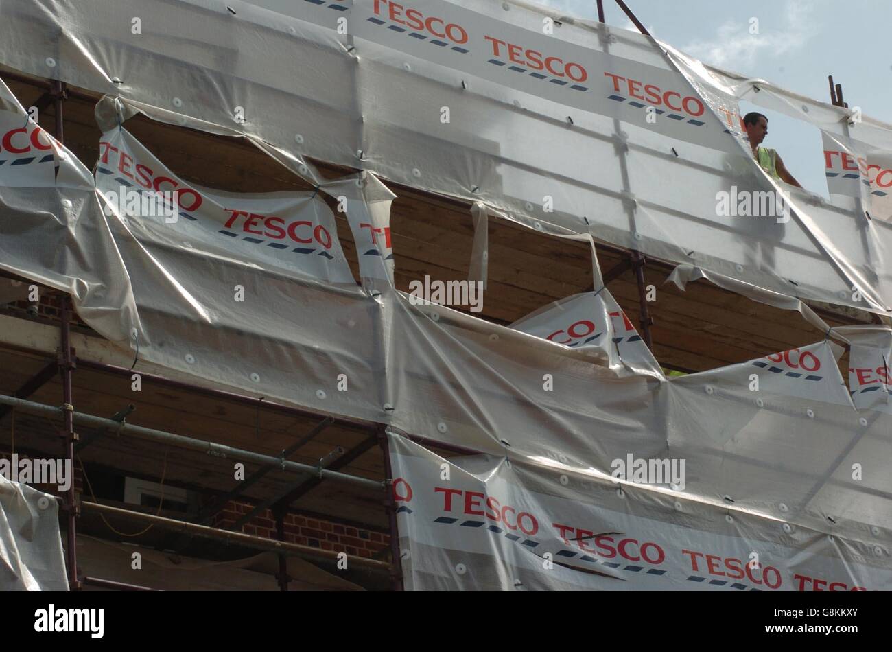 Tesco shop workers hi-res stock photography and images - Alamy