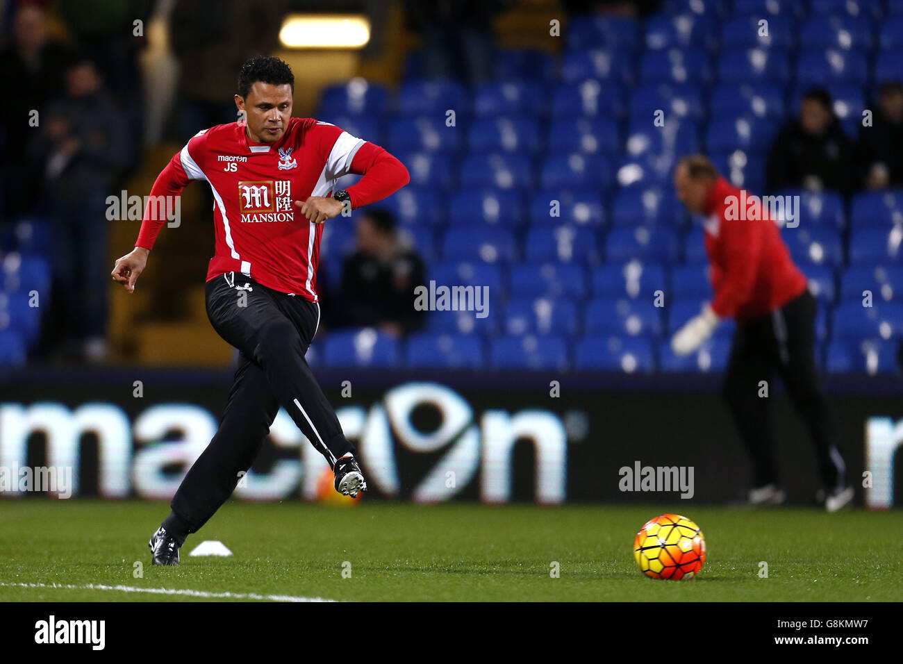 John salako palace hi-res stock photography and images - Alamy