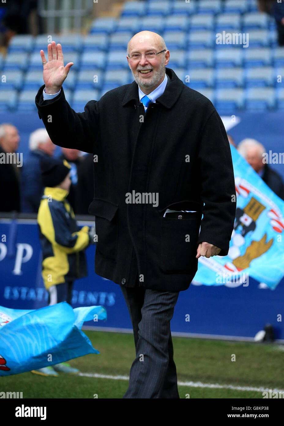 Former coventry city player graham walker hi-res stock photography and ...