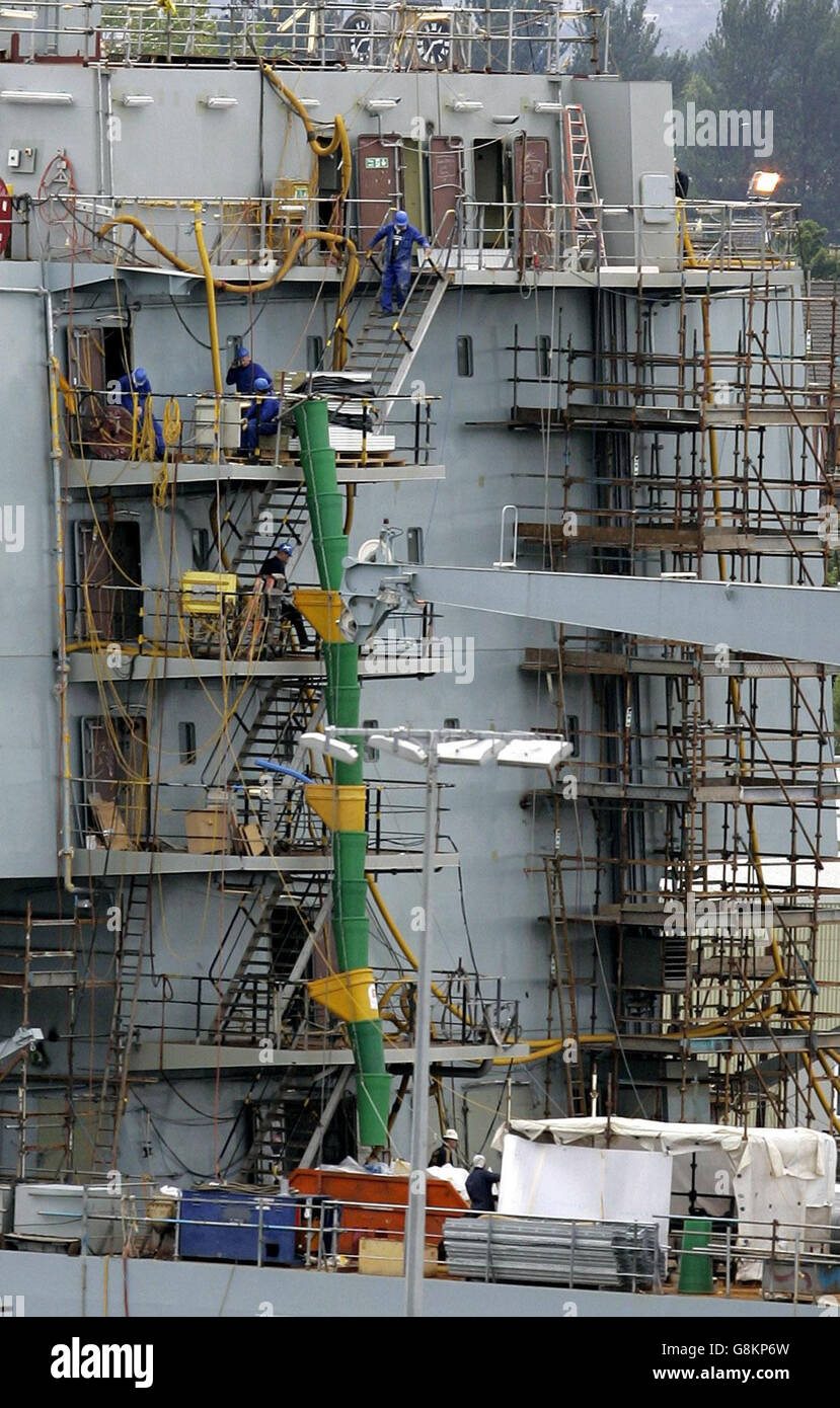 SCOTLAND Shipyard 4 Stock Photo - Alamy