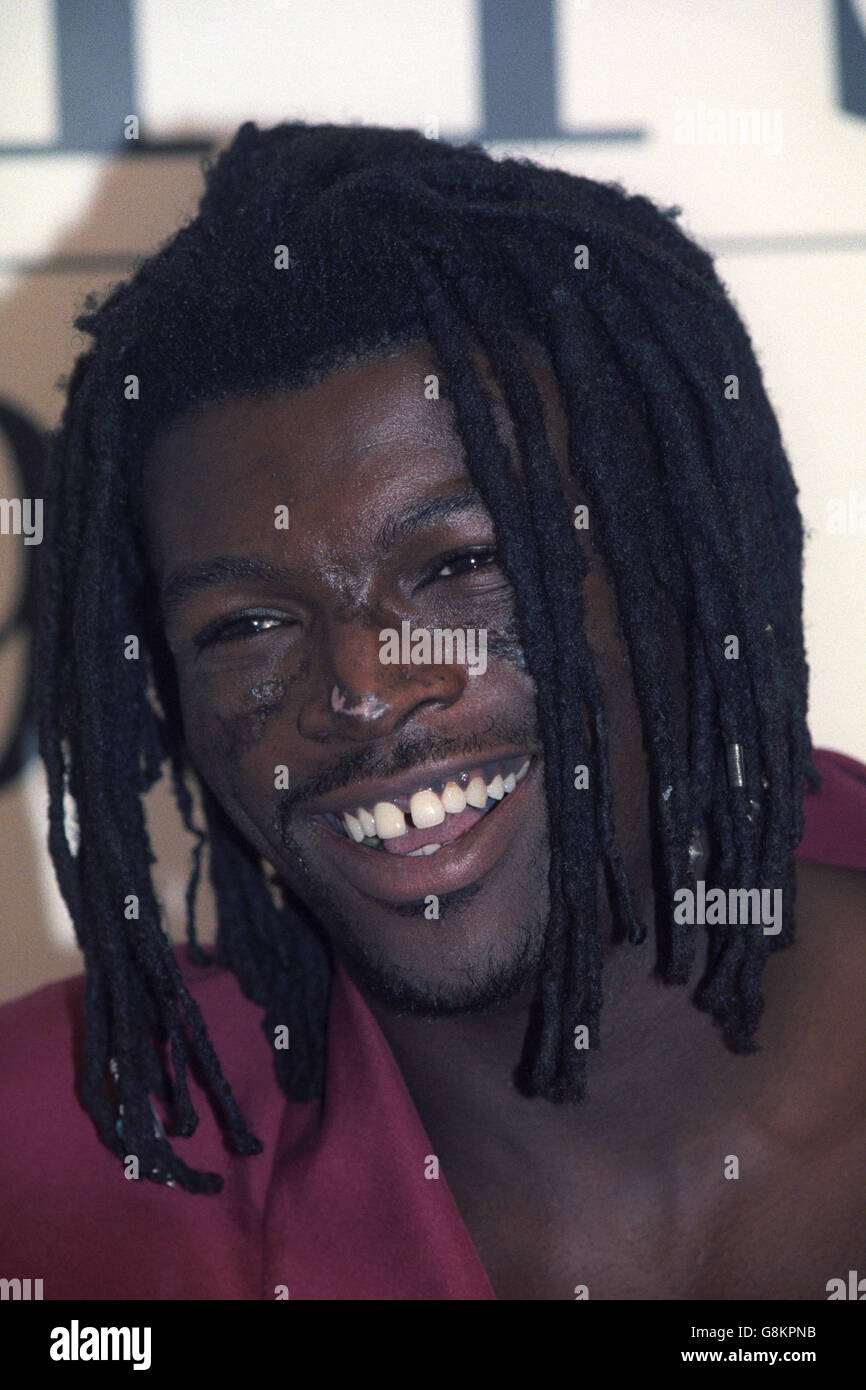 Seal singer 1992 hi-res stock photography and images - Alamy