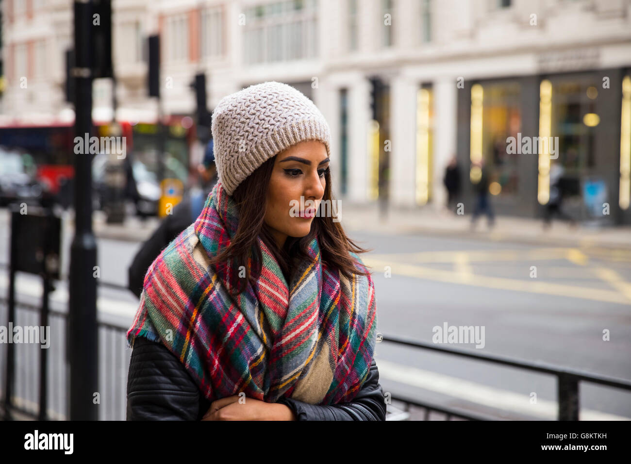 Beautiful english girl hi-res stock photography and images - Alamy