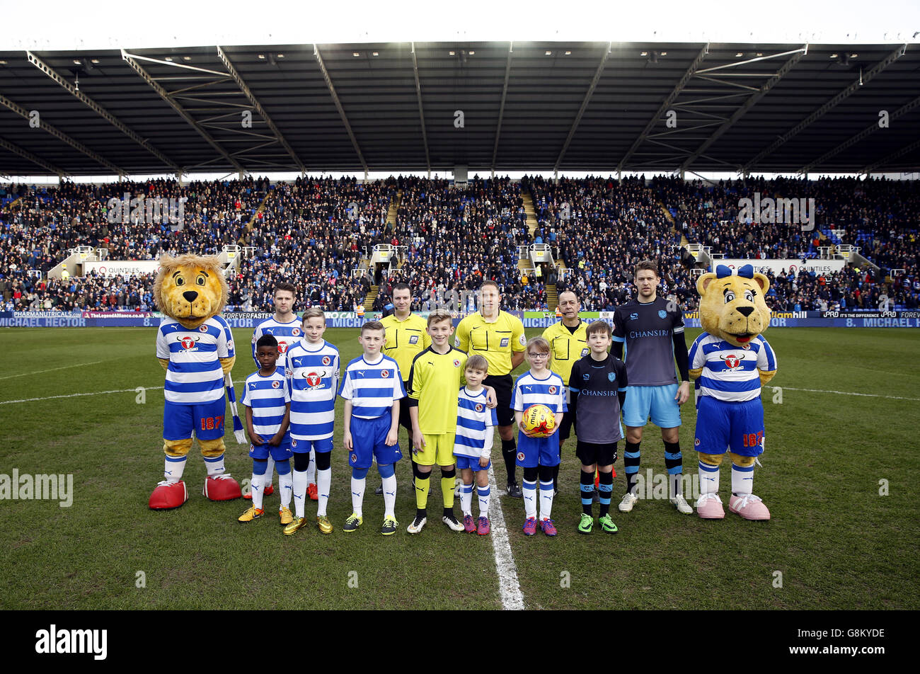 Reading v Sheffield Wednesday - Sky Bet Championship - Madejski Stadium ...
