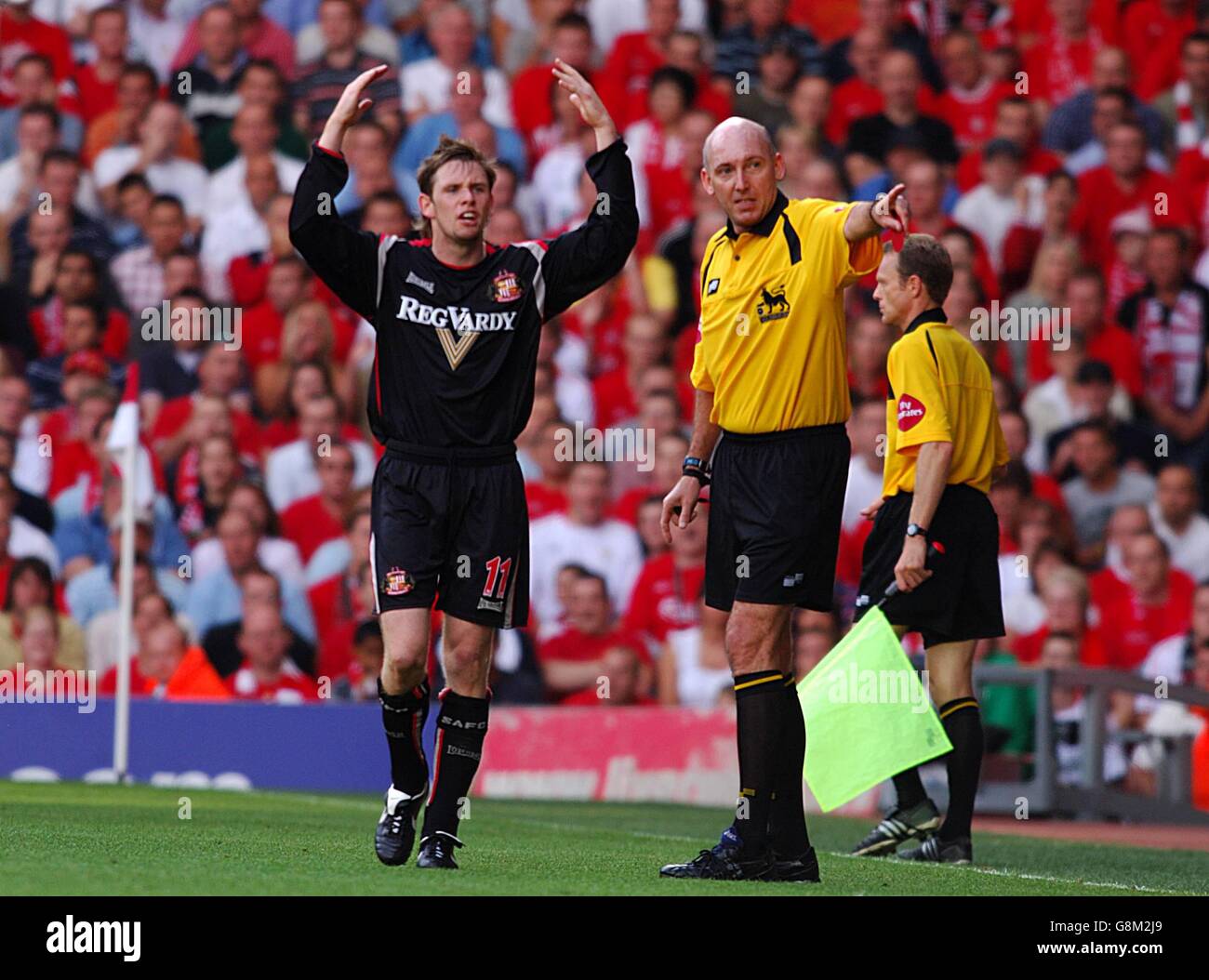 Welsh referee hi-res stock photography and images - Alamy