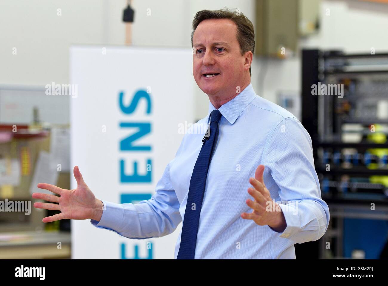 Prime Minister David Cameron speaks to factory staff at the Siemens ...