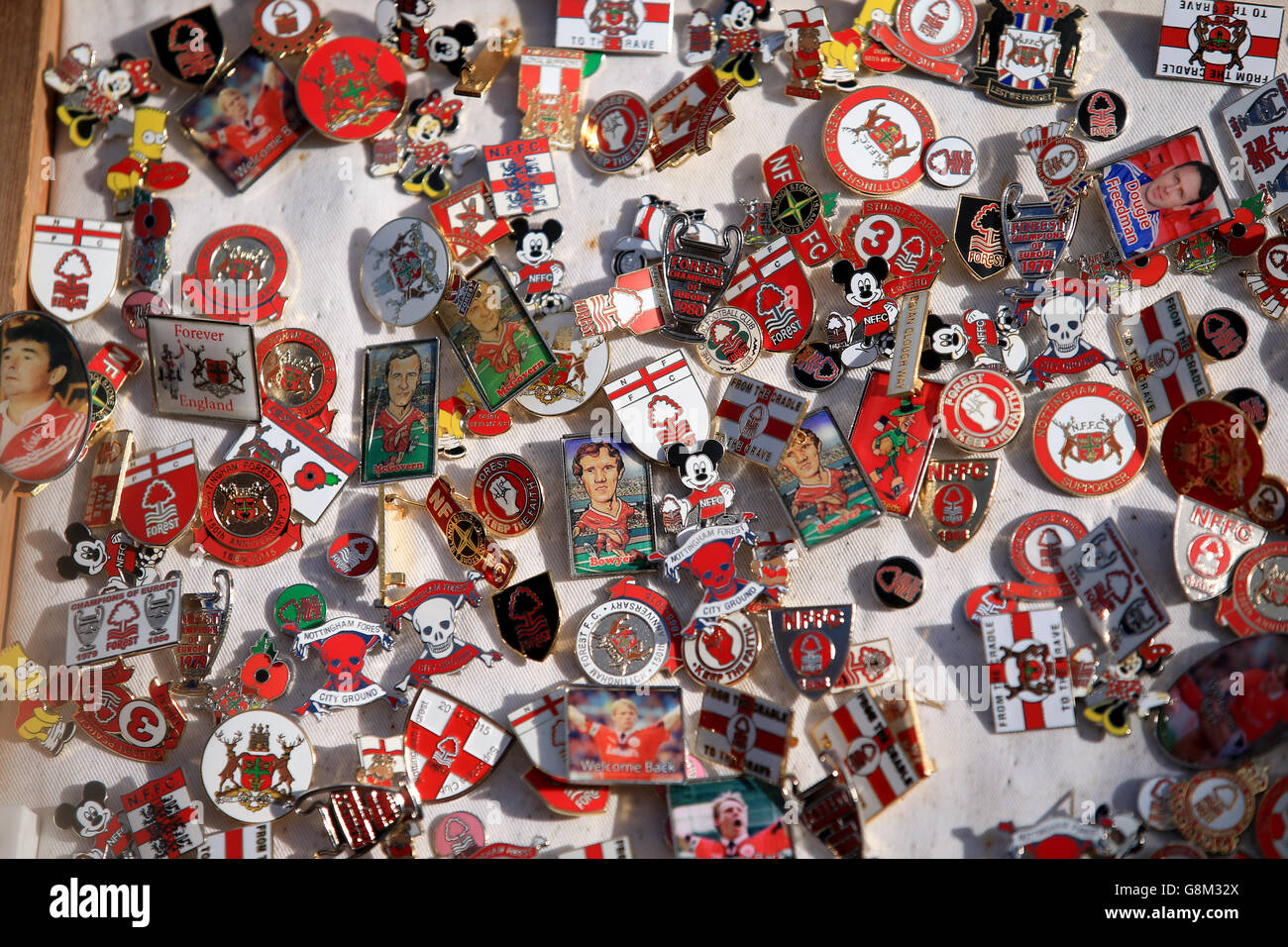 Football pin badges hi-res stock photography and images - Alamy