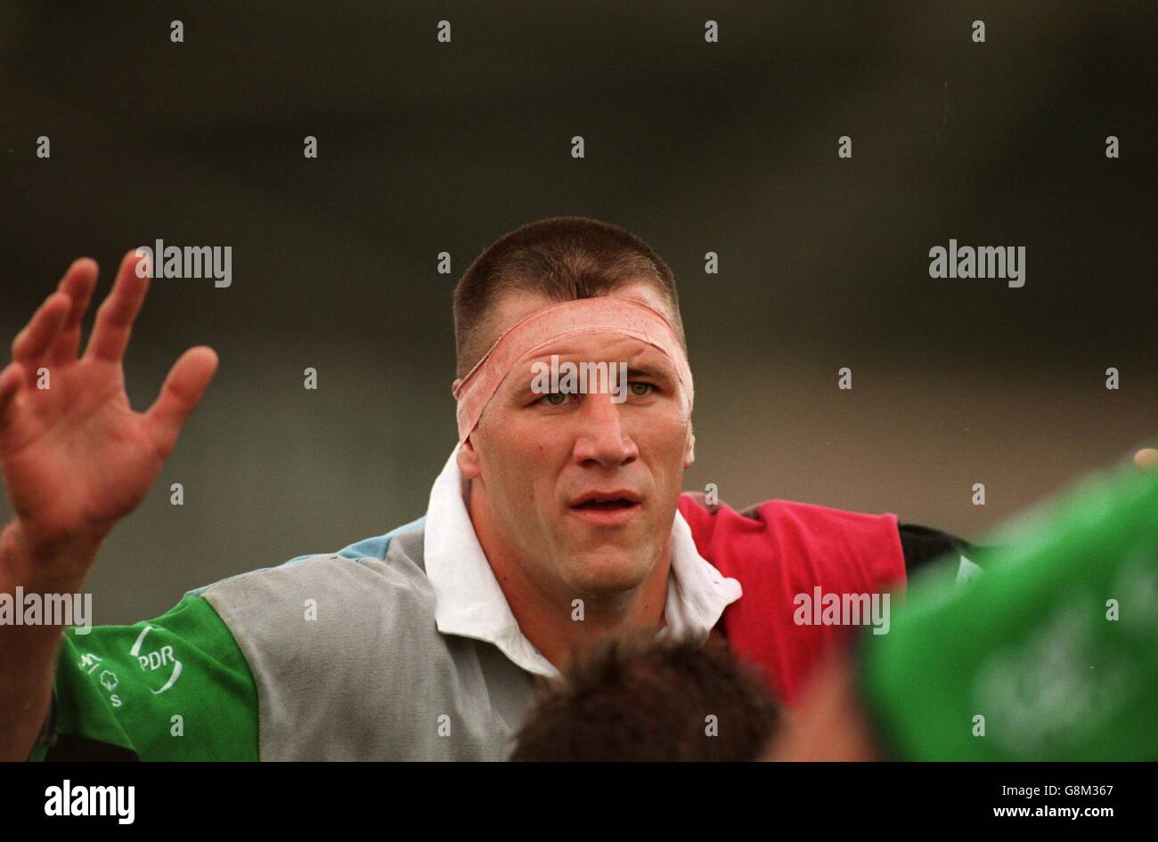 Rugby Union - Allied Dunbar Premiership - Harlequins v Bath. Luke Gross ...