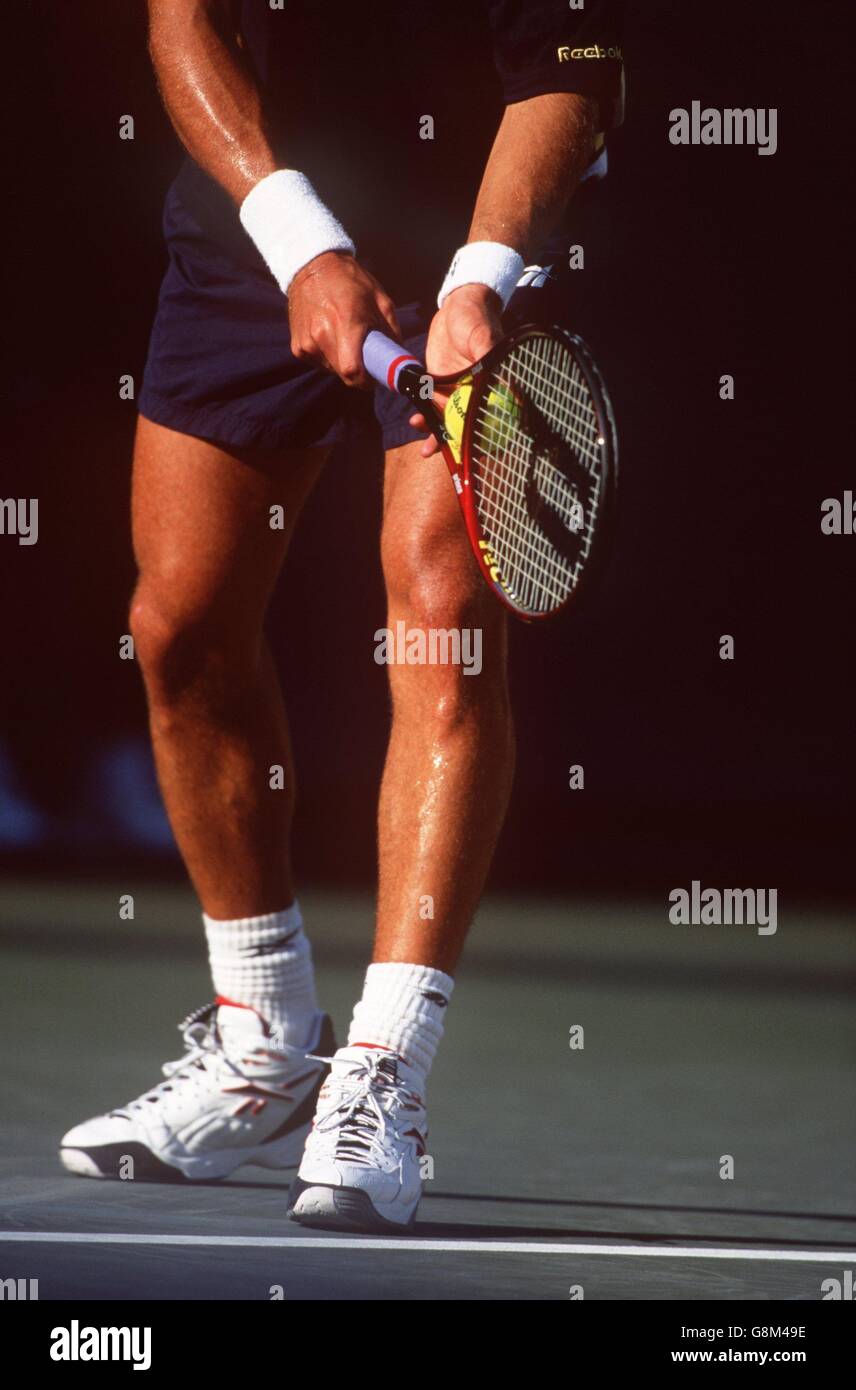 Patrick rafter serve hi-res stock photography and images - Alamy