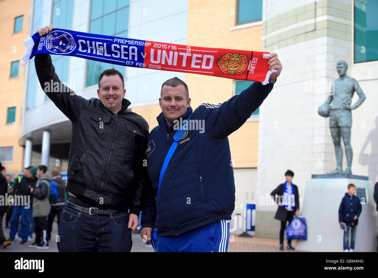 Chelsea scarf hi-res stock photography and images - Alamy