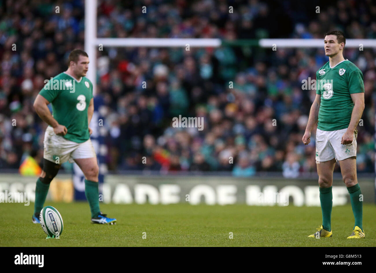 Ireland's Jonathan Sexton prepares to kick a penalty during the 2016 ...