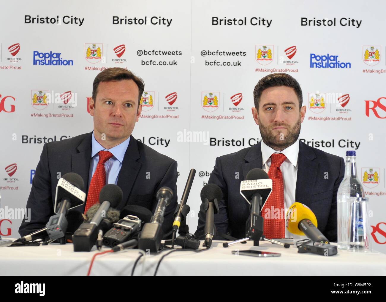 Football manager chair hi-res stock photography and images - Alamy