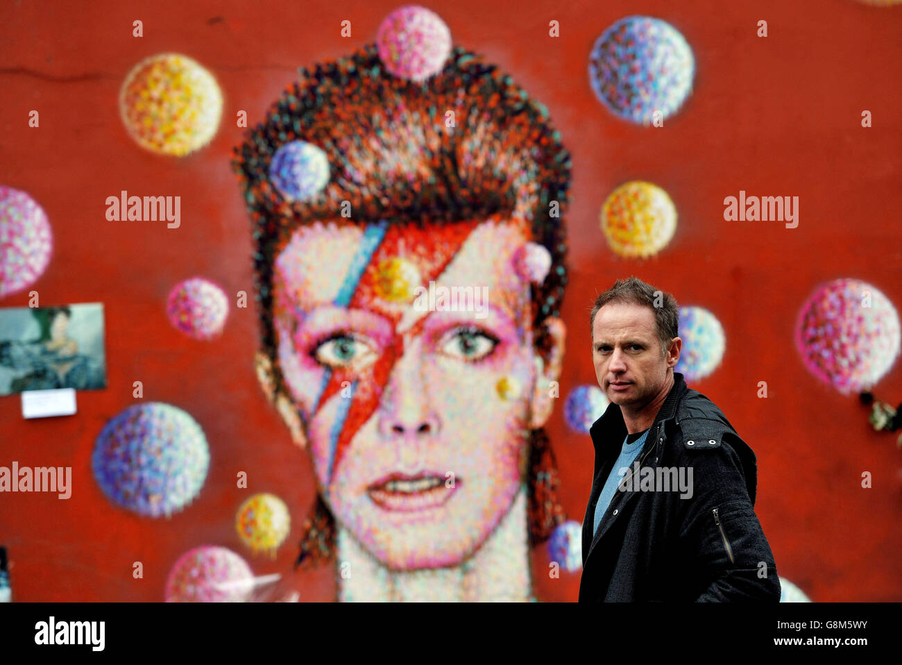 David Bowie death Stock Photo - Alamy