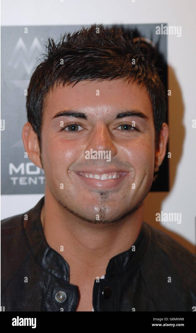 Big brother 6 winner anthony hutton hi-res stock photography and images ...