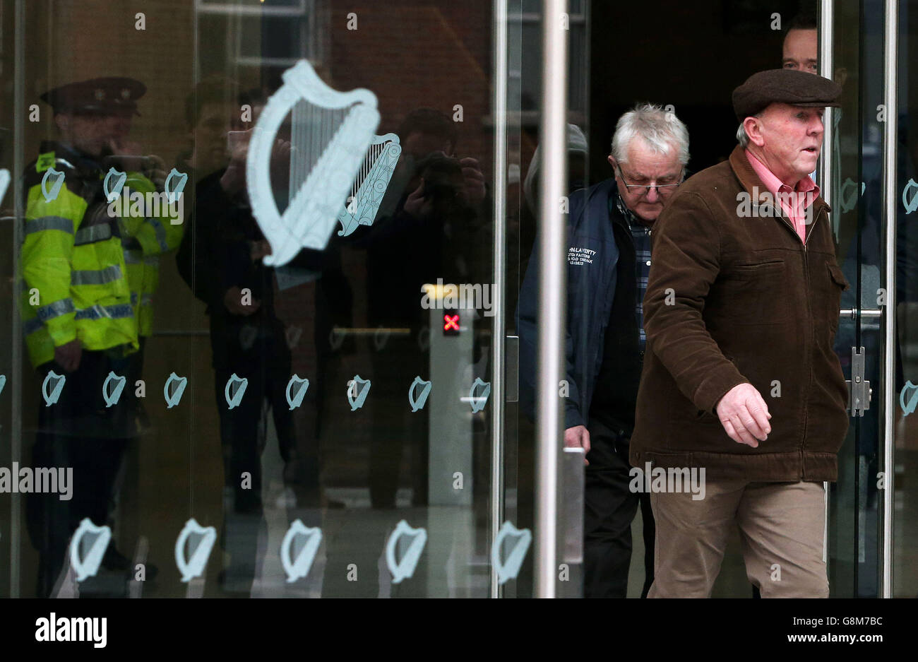 Alleged former IRA chief Thomas "Slab" Murphy (right) leaves the ...