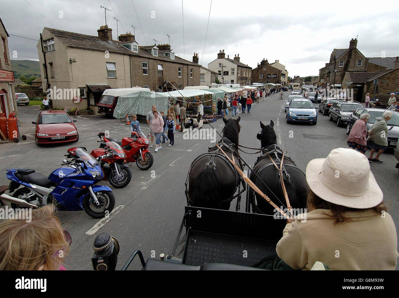 Licensed hackney carriage hi-res stock photography and images - Alamy