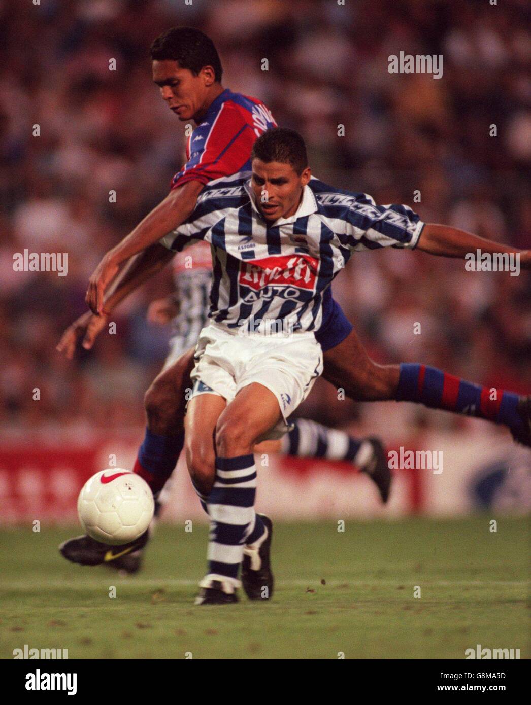 Giovanni in action for barcelona hi-res stock photography and images ...