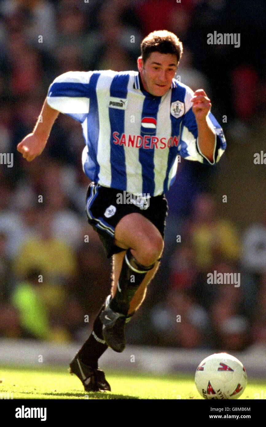 David hirst hi-res stock photography and images - Alamy