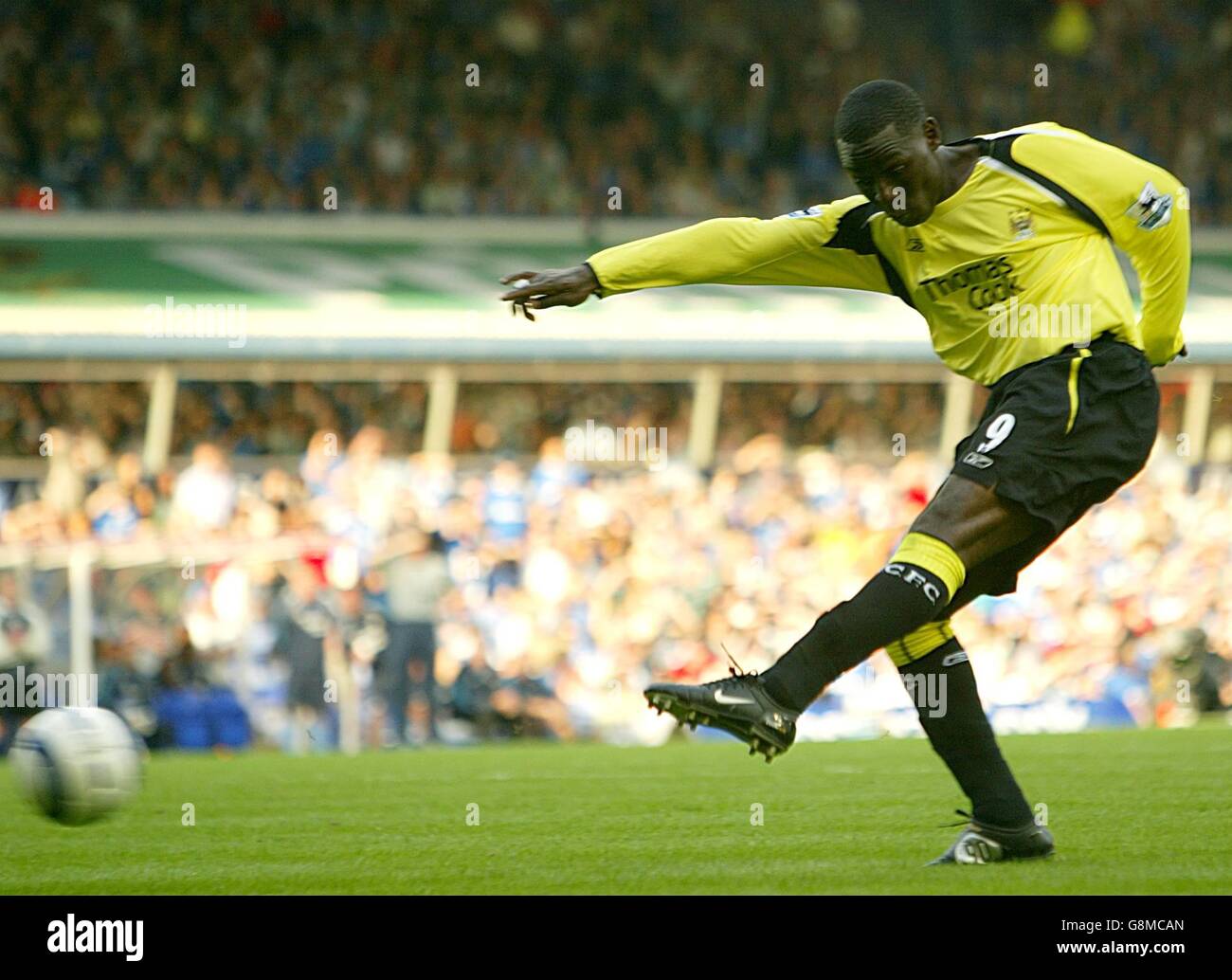 Football full length shooting andy hi-res stock photography and images ...
