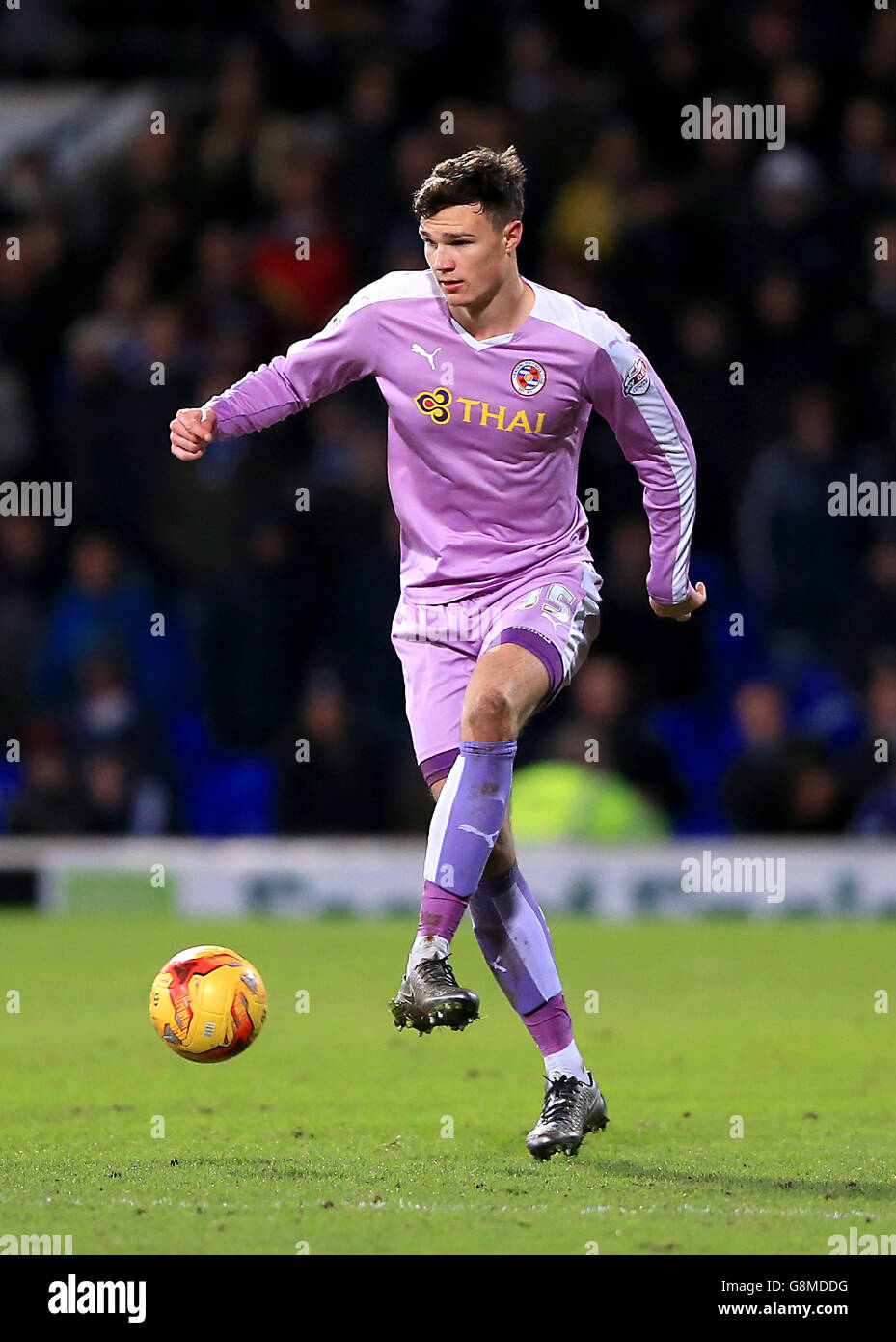 Jake cooper reading hi-res stock photography and images - Alamy