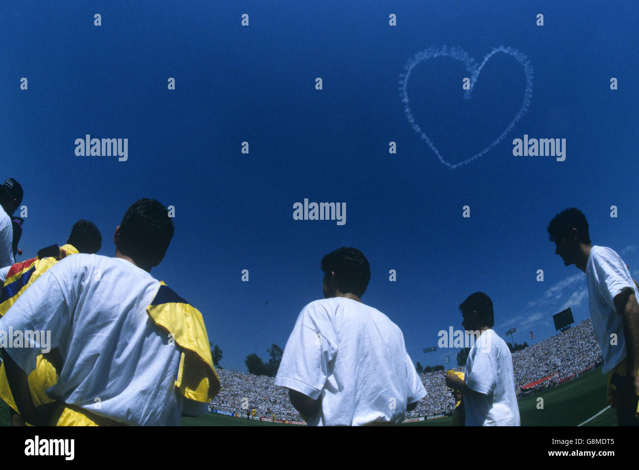 Romania usa smoke hi-res stock photography and images - Alamy