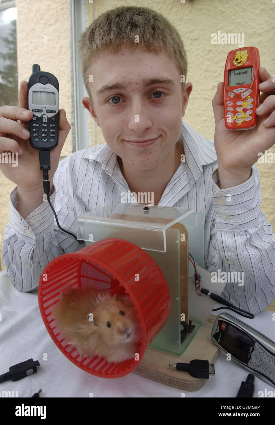 16 hamster powered mobile phone charged elvis home in lawford hi-res ...