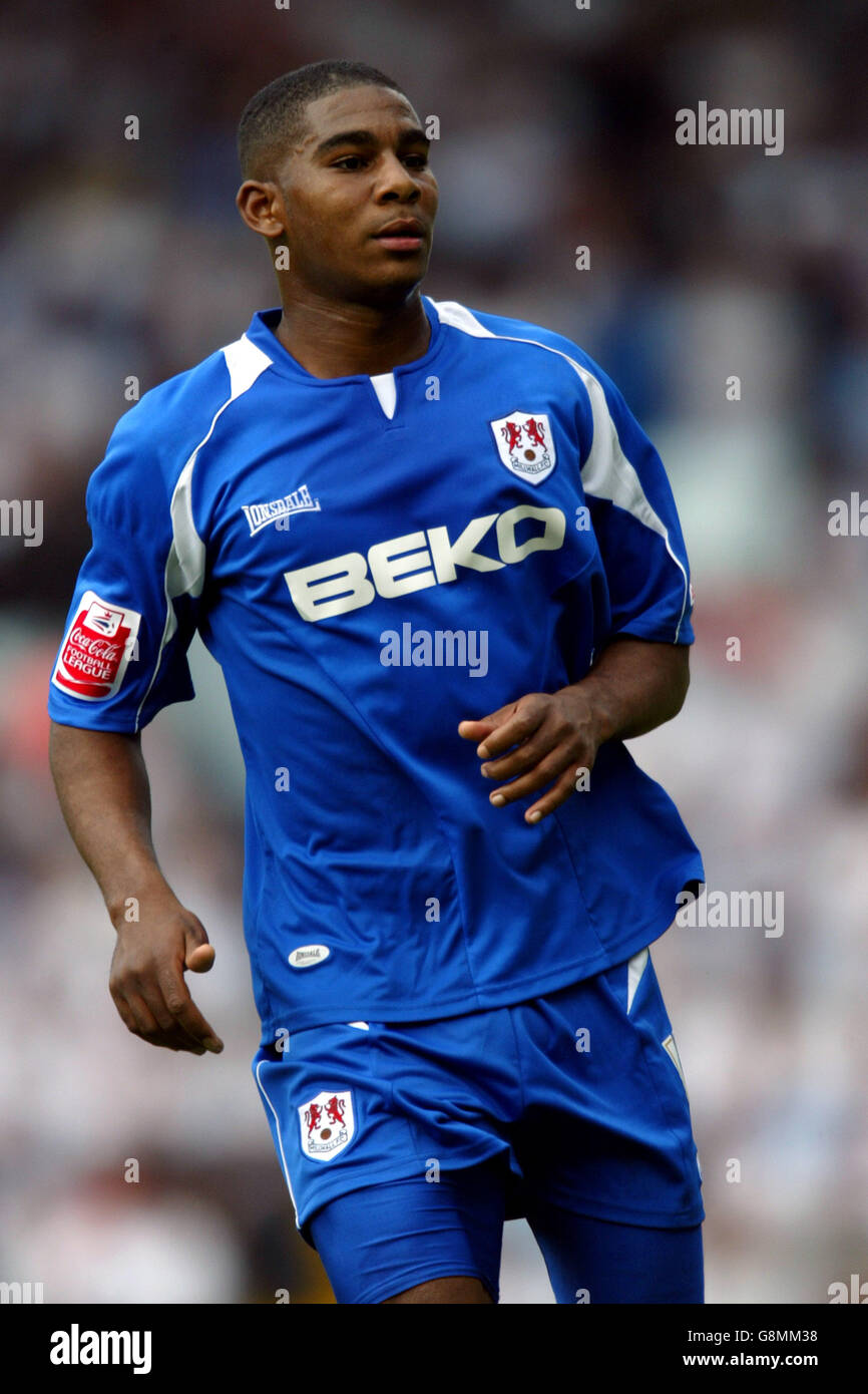 Soccer coca cola football league championship leeds united millwall ...