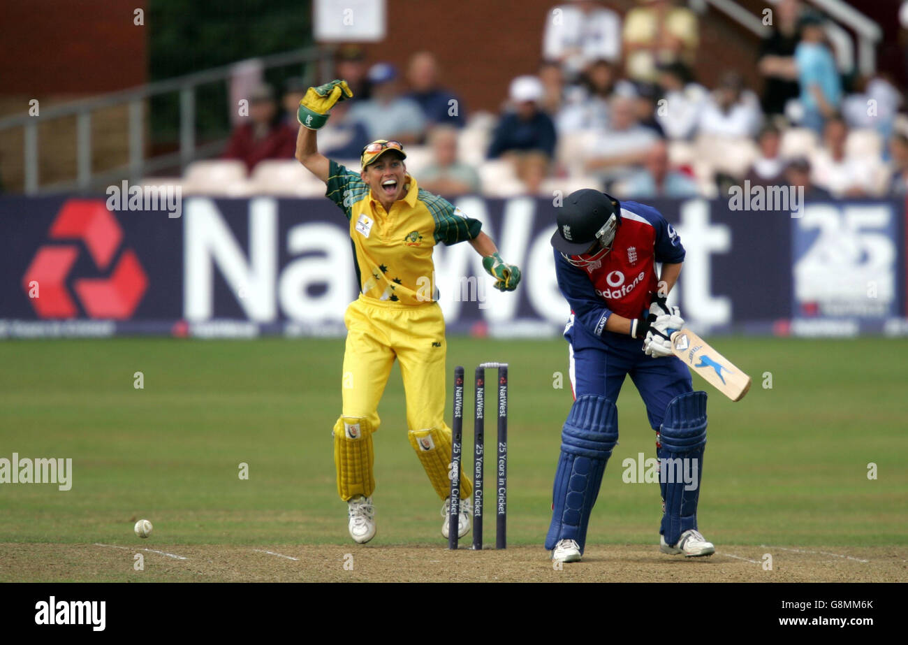 Lisa newton hi-res stock photography and images - Alamy