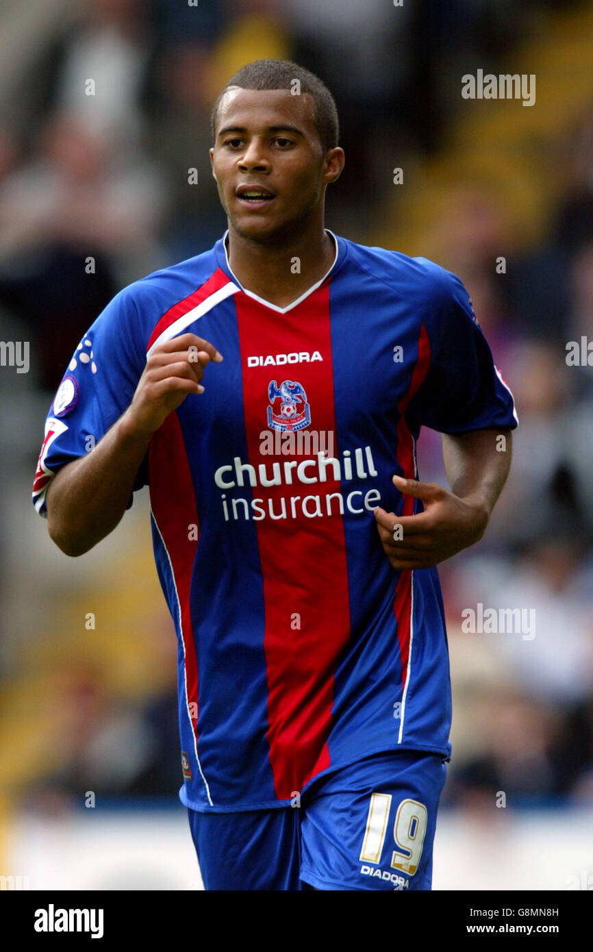 Soccer football top half stock tom hi-res stock photography and images ...