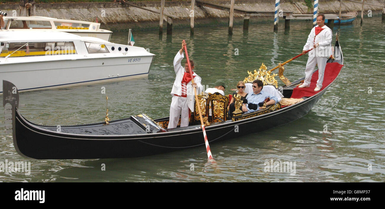 Sienna Miller arrives with Oliver Platt at a p/call for her new film ...
