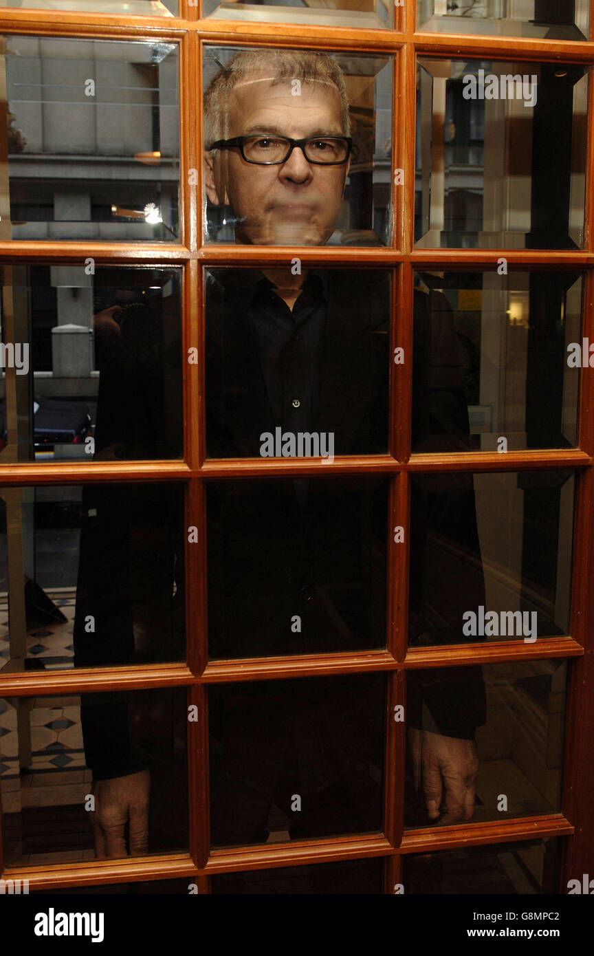 Tony Visconti Bowie Stock Photos & Tony Visconti Bowie Stock Images - Alamy