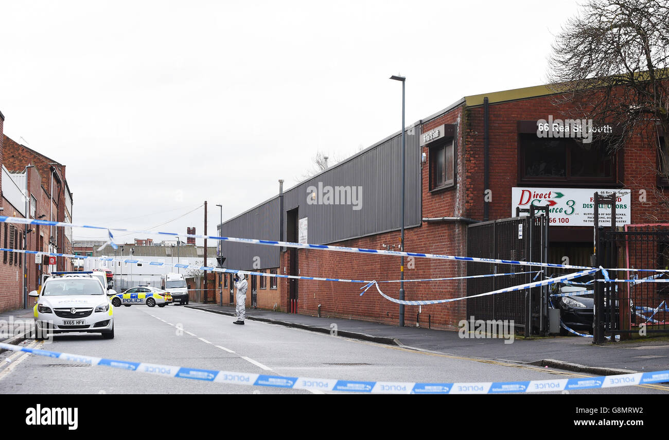 Man shot dead in warehouse robbery bid Stock Photo - Alamy