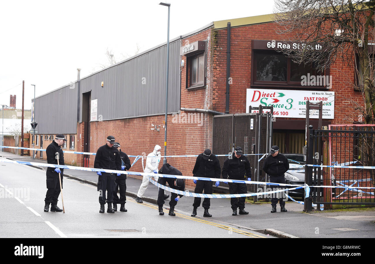 Man shot dead in warehouse robbery bid Stock Photo - Alamy
