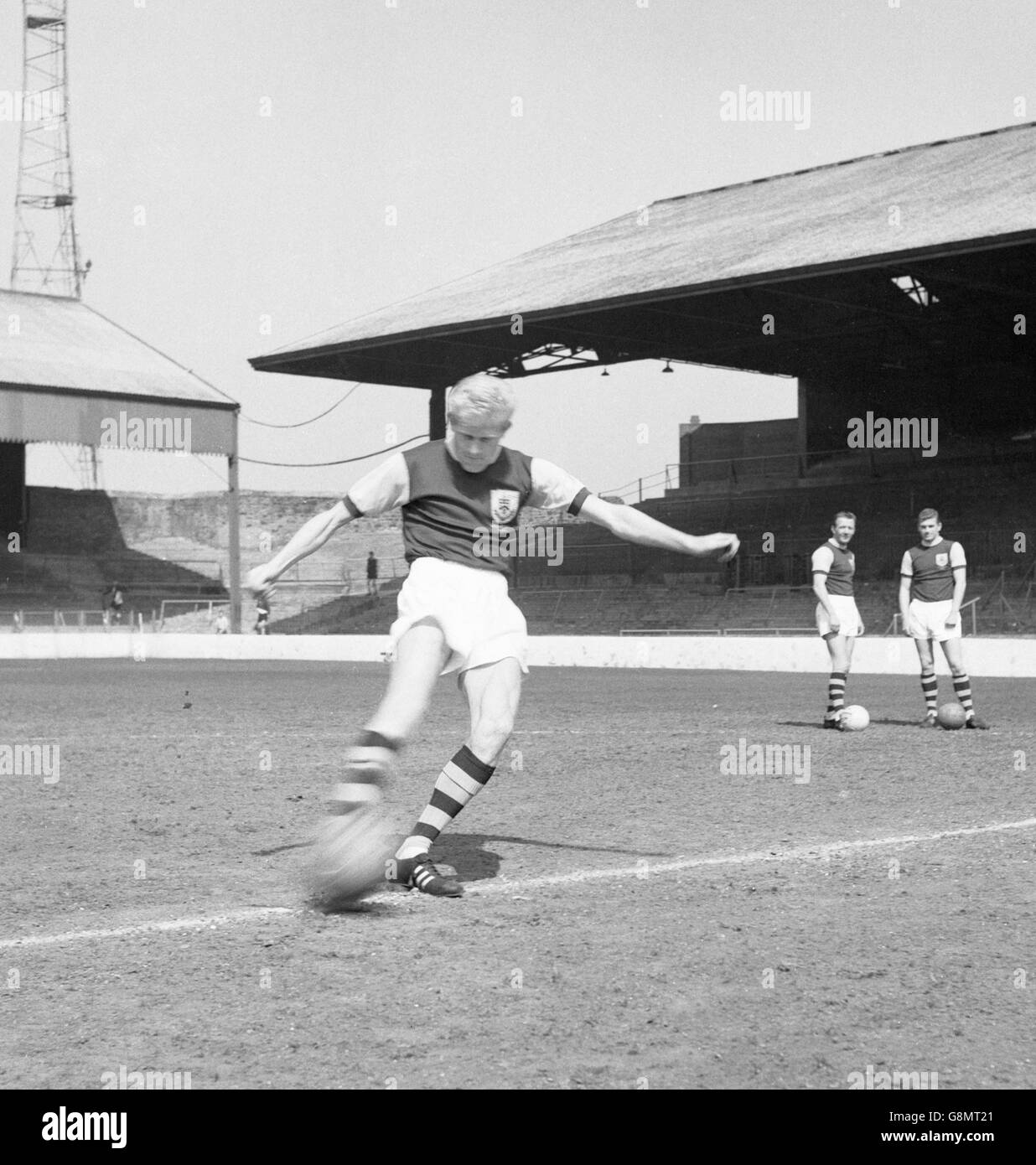 Burnleys Black and White Stock Photos & Images - Alamy